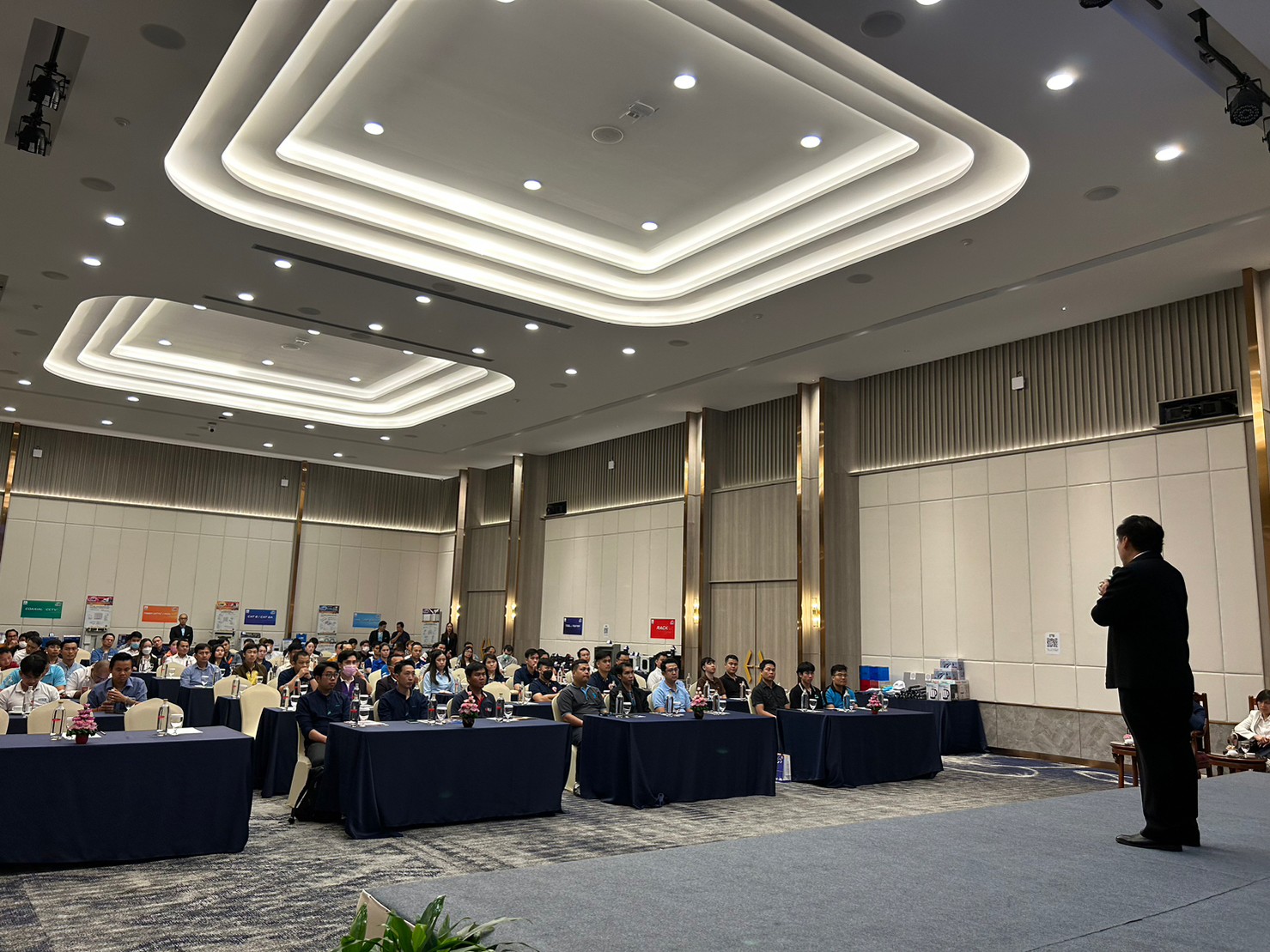 INTERLINK นำสายสัญญาณ LINK สหรัฐอเมริกา และ GERMAN RACK จัดสัมมนา ...